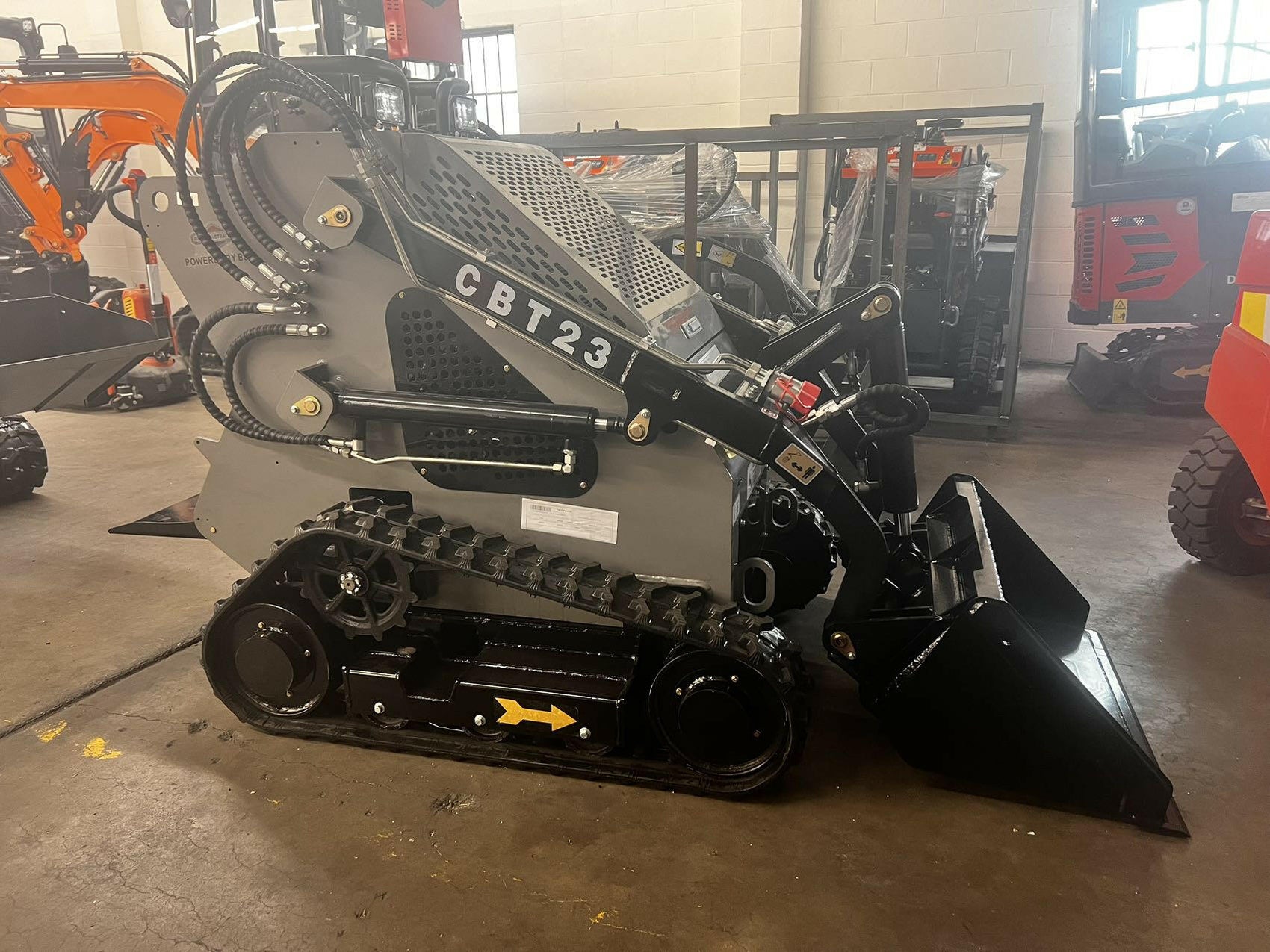 MIni Skid Steer Stand On Track Loader