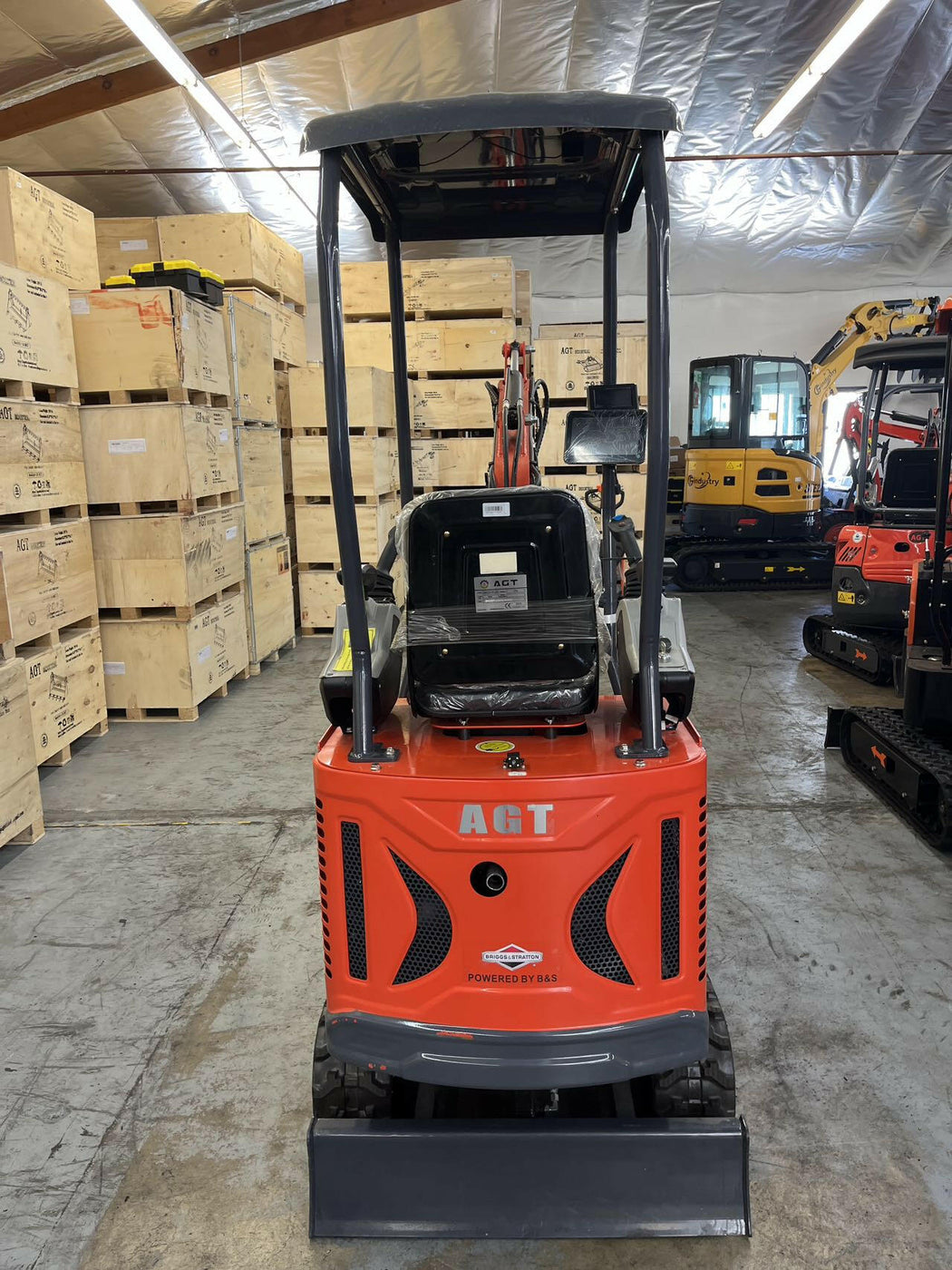 1 Ton, Upgraded Mini Excavator w/ Pilot Control & Swing Boom ...