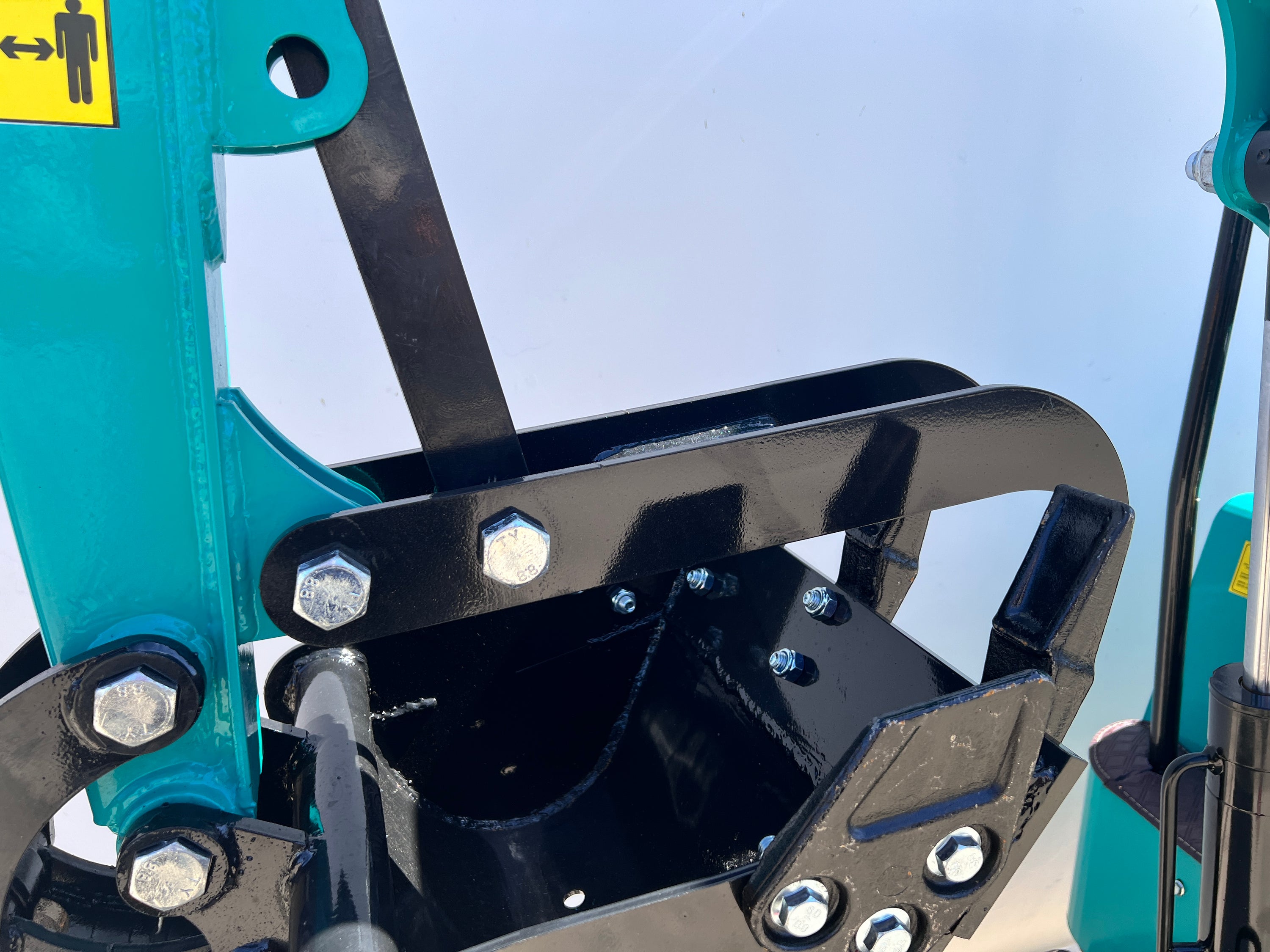 1 ton, 13.5HP RATO Mini Excavator w/ pilot control system | AGT-H15R ...